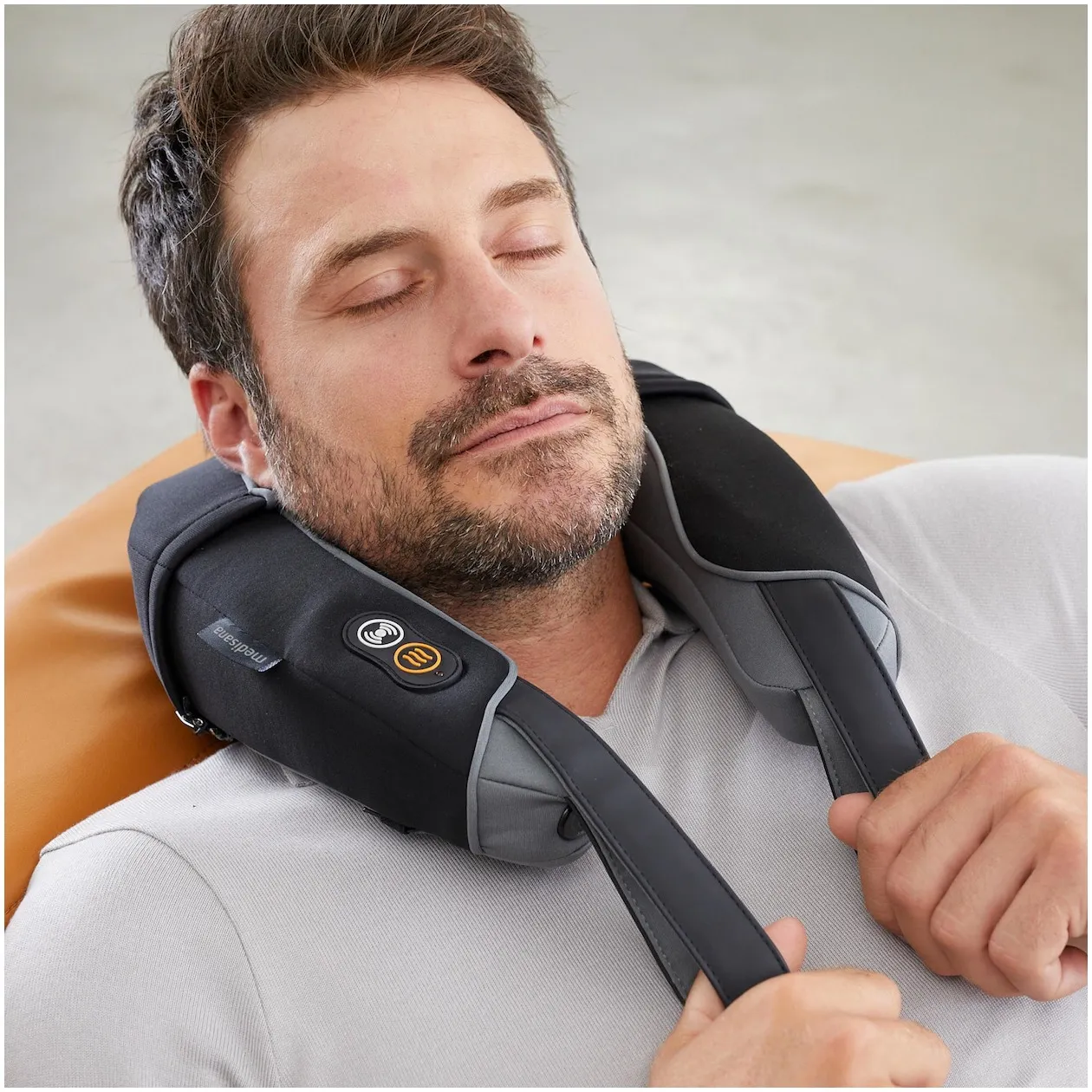 Medisana Nm 868 Nekmassage Met Vibratie Massagekussen Kopen Expert Nl